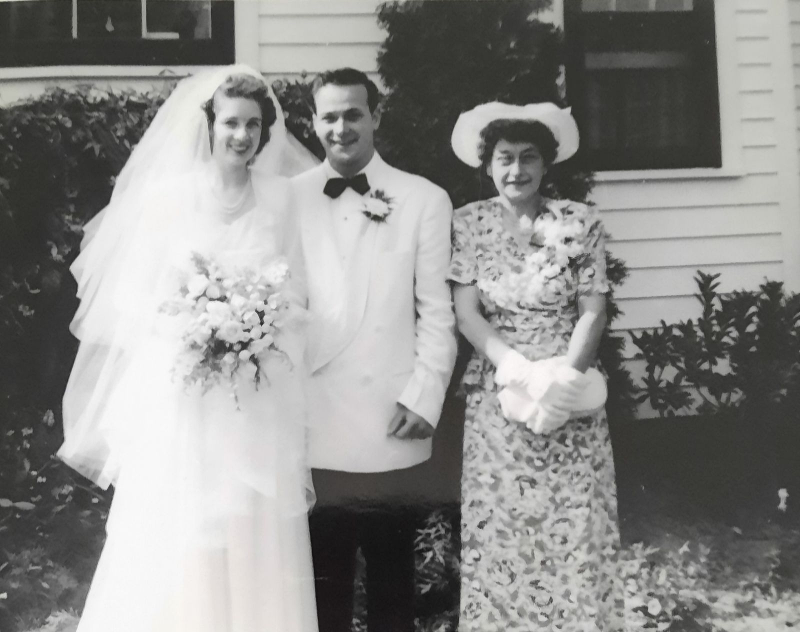 Photo gallery of Doris and Bud Shope by Spectrum News - Infogram